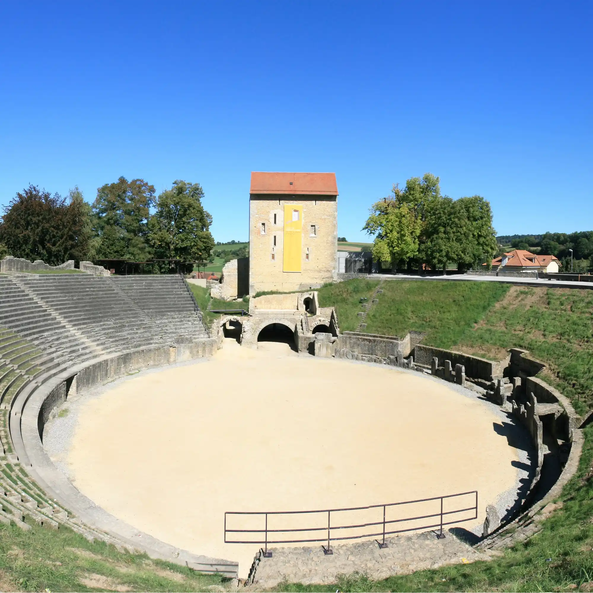 Site et Musée romains d'Avenches : vestiges d'Aventicum